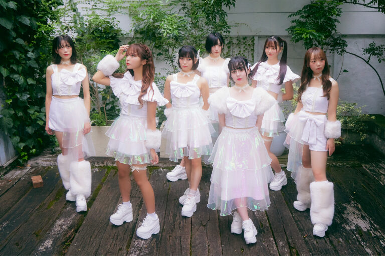 LIT MOON - Astle株式会社（アストル） | 未来のきっかけをつくる企業